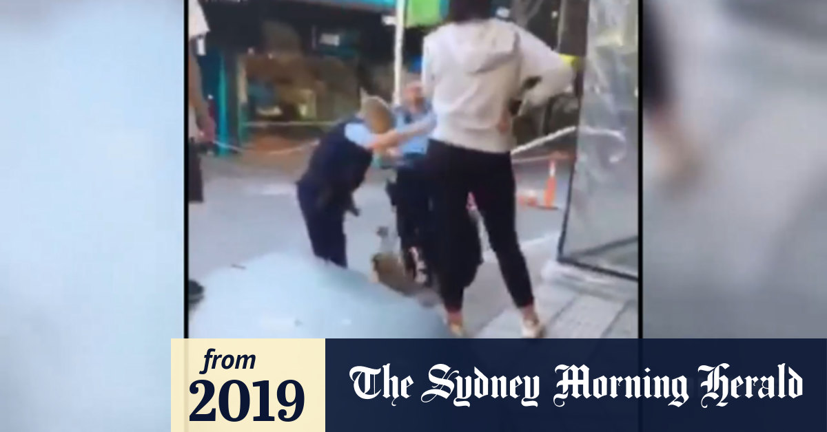 Video Teen Girl Arrested After Assault On Female Police Officer Caught